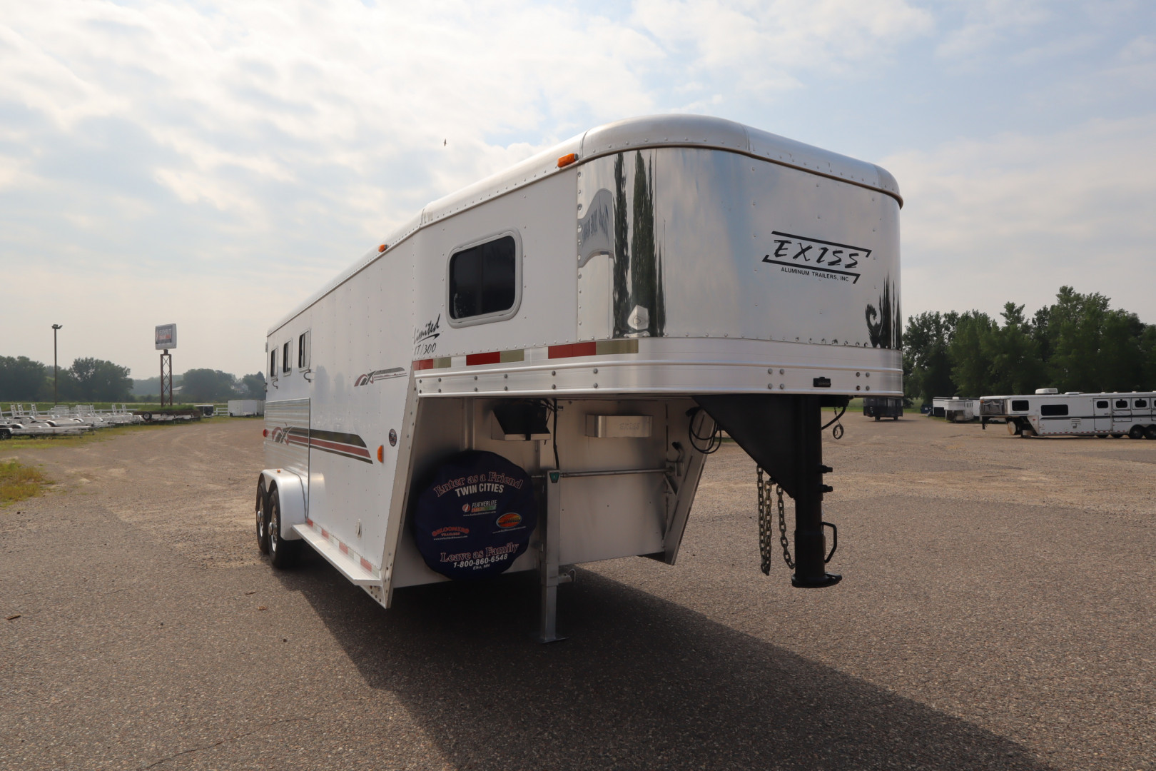 Used 2004 Exiss Trailers 3 Horse Weekender Trailer