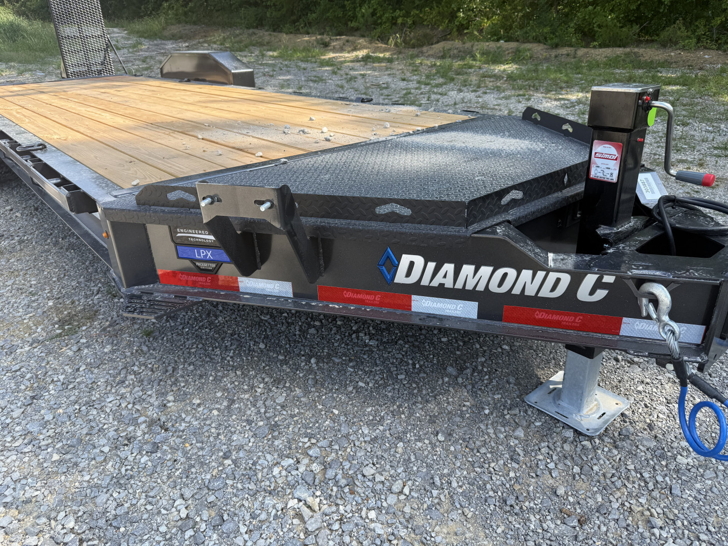 New 2026 Diamond C LPX208 Equipment Trailer PACESETTER EDITION 22 ...