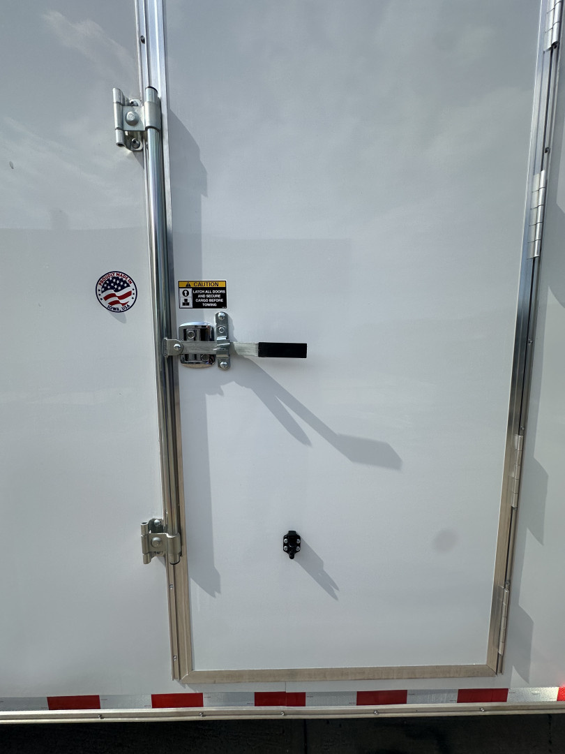 New 2025 H&H Trailers 8.5x20x84 ROUND TOP 14K BARN DOOR Cargo Trailer