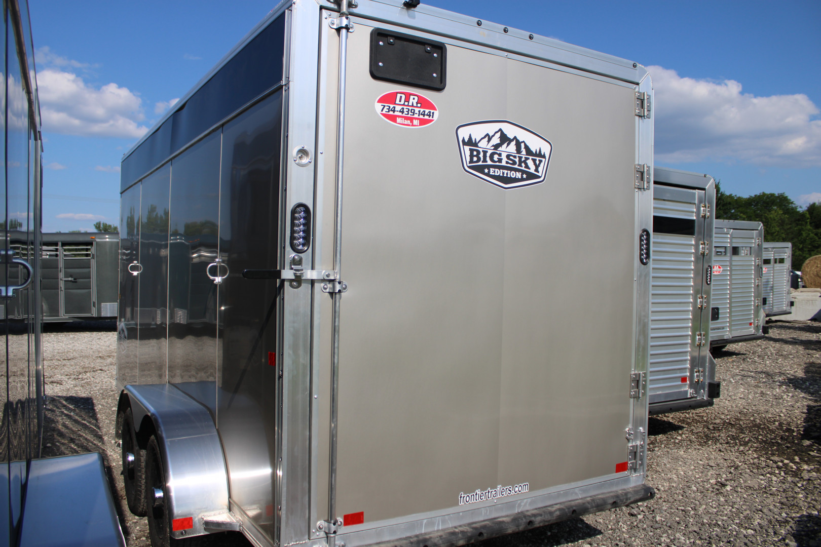 New 2026 Frontier Trailers 3 HORSE 15' BIG SKY TRAILER 49570 Stock ...