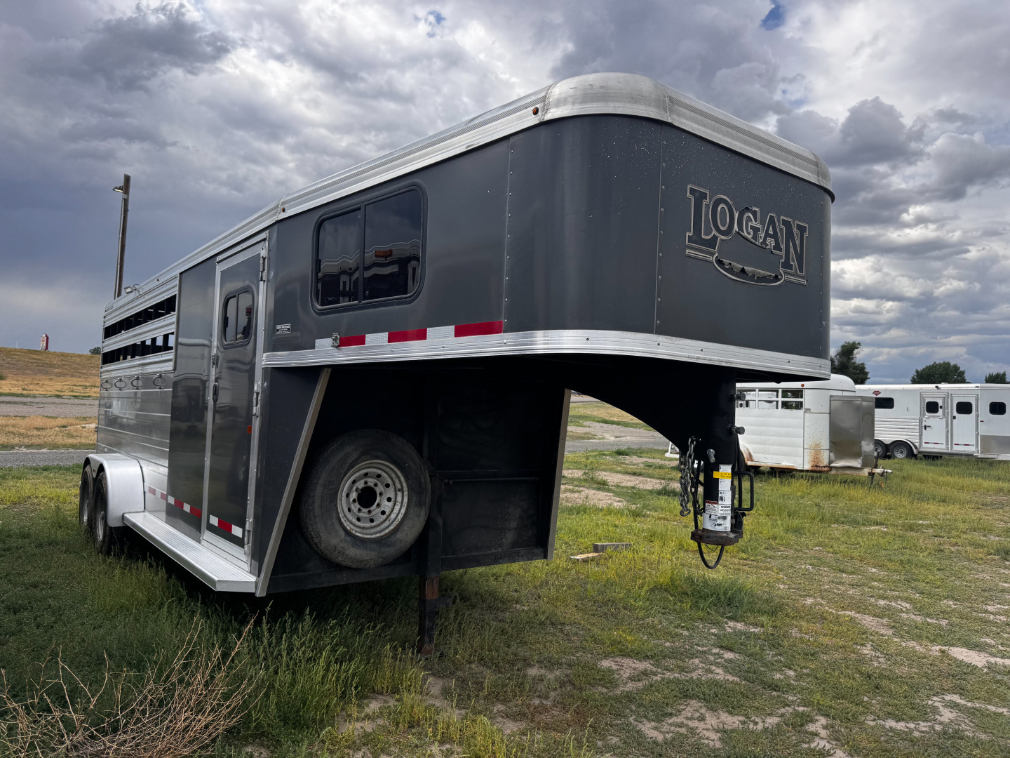 Used 2022 Logan Coach 4H Bullseye Horse Trailer for sale in Three Forks, MT