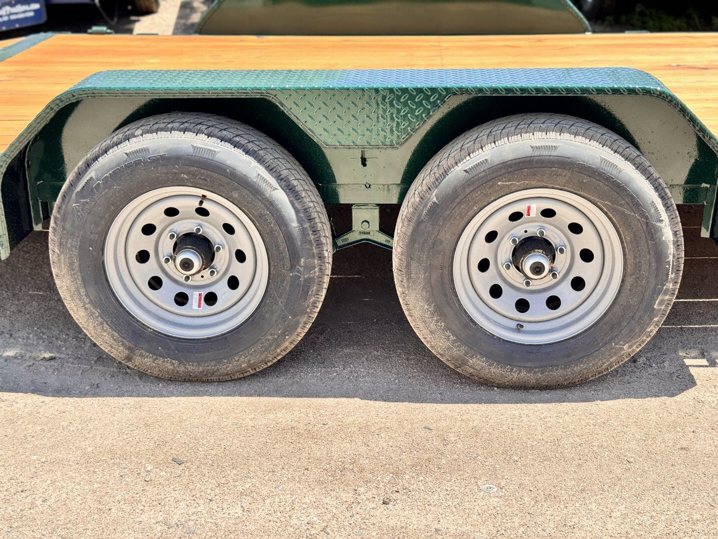 New 2025 Diamond T 7-18 Heavy Car Hauler