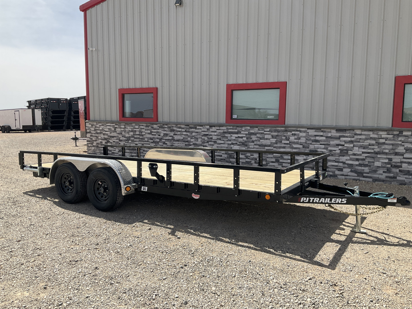 New 2026 PJ 83"x18' Tandem Axle Utility Trailer - UL
