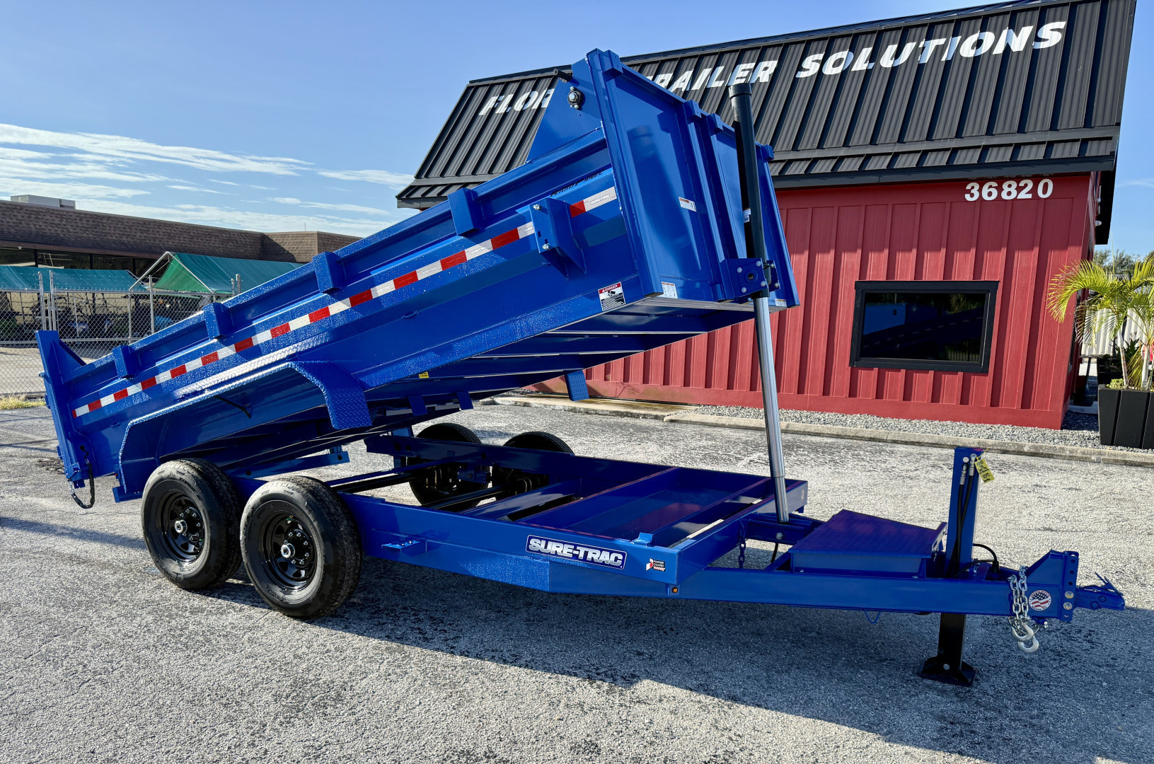 New 2026 Sure-Trac 7x14 14K W/ 15K Hydraulic Jack Dump Trailer for sale ...