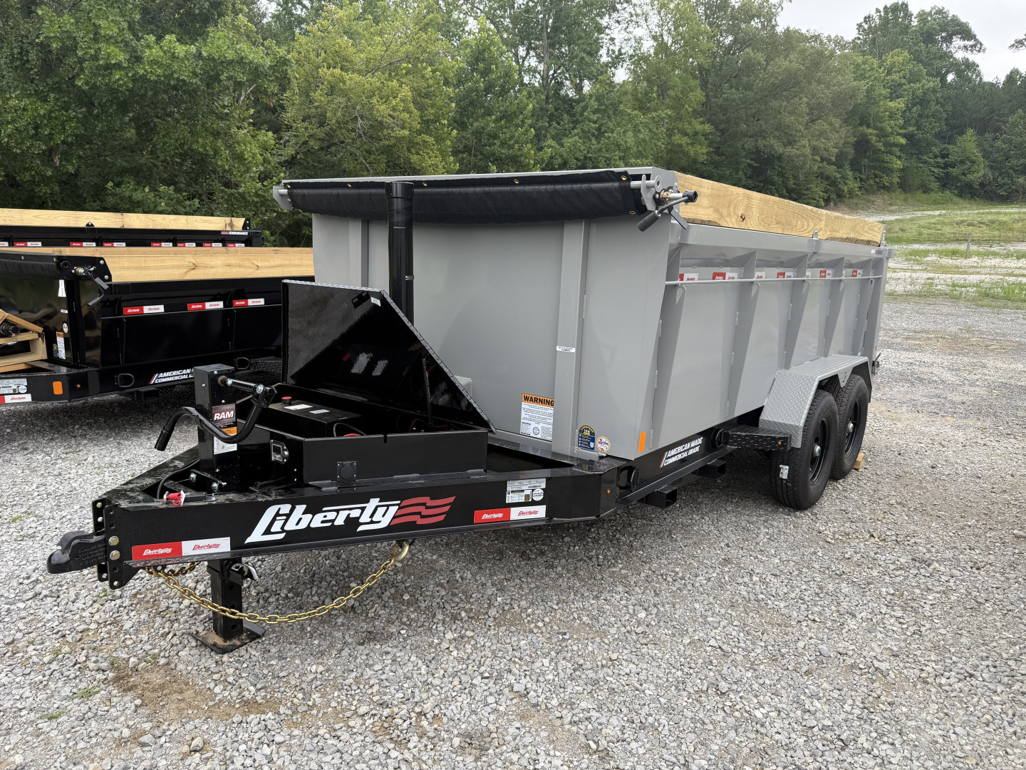 New 2025 Liberty Dump Trailer 83”x14 telescopic hoist 40” sides 7 gauge ...