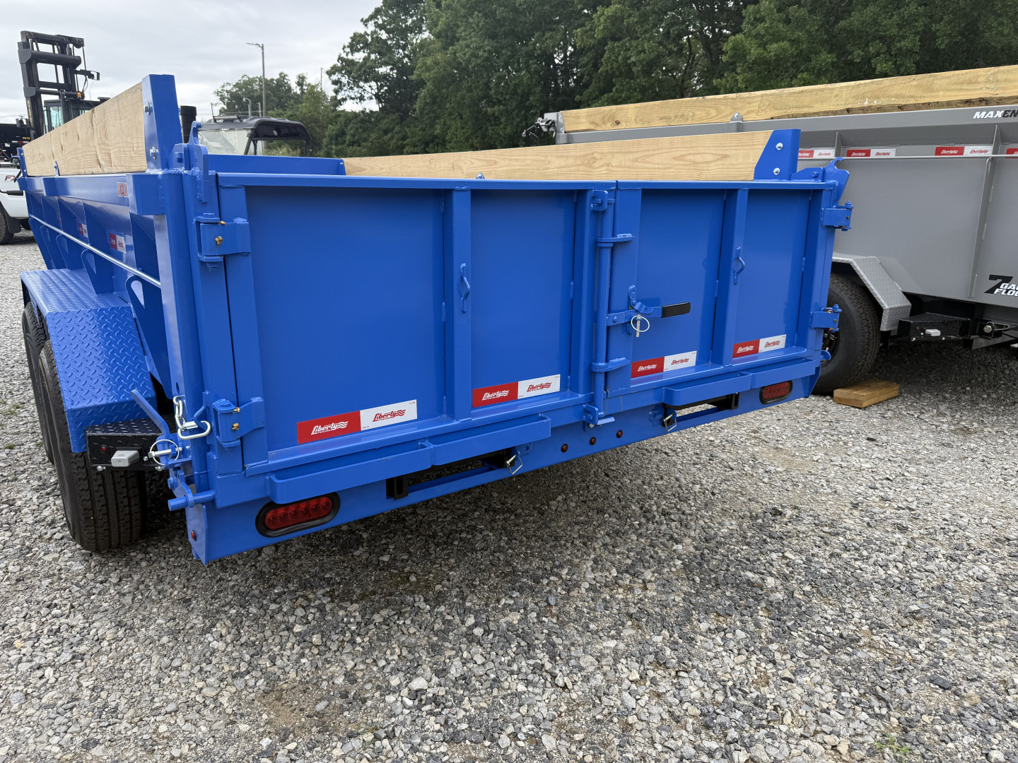 New 2025 Liberty Dump Trailer 14’ TELESCOPIC HOIST 7 GAUGE FLOOR for ...