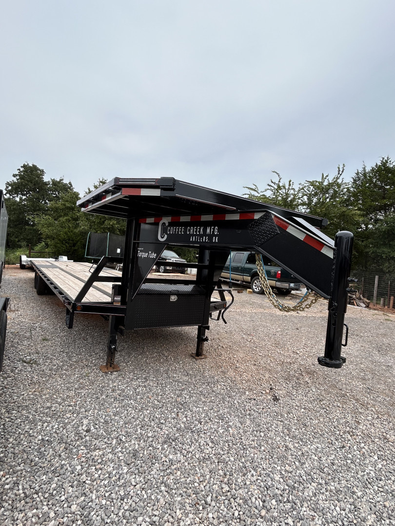 New 2025 Coffee Creek MFG GH 102”x36’ Dual Axle Deckover Trailer