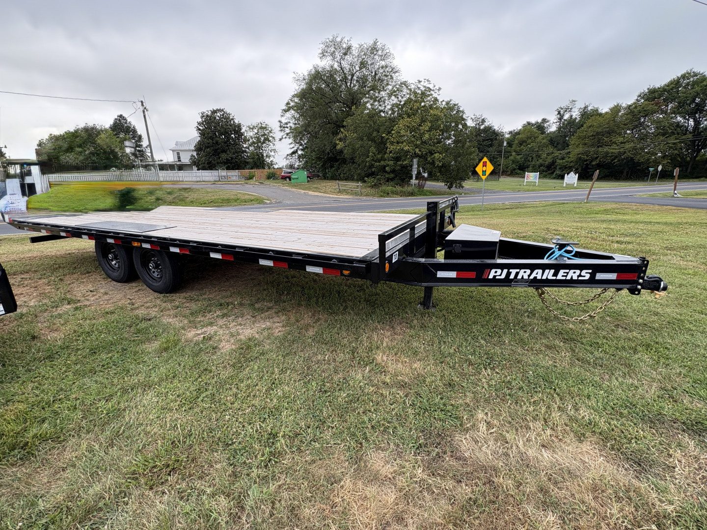 New 2026 PJ Trailers Deckover Tilt Trailer