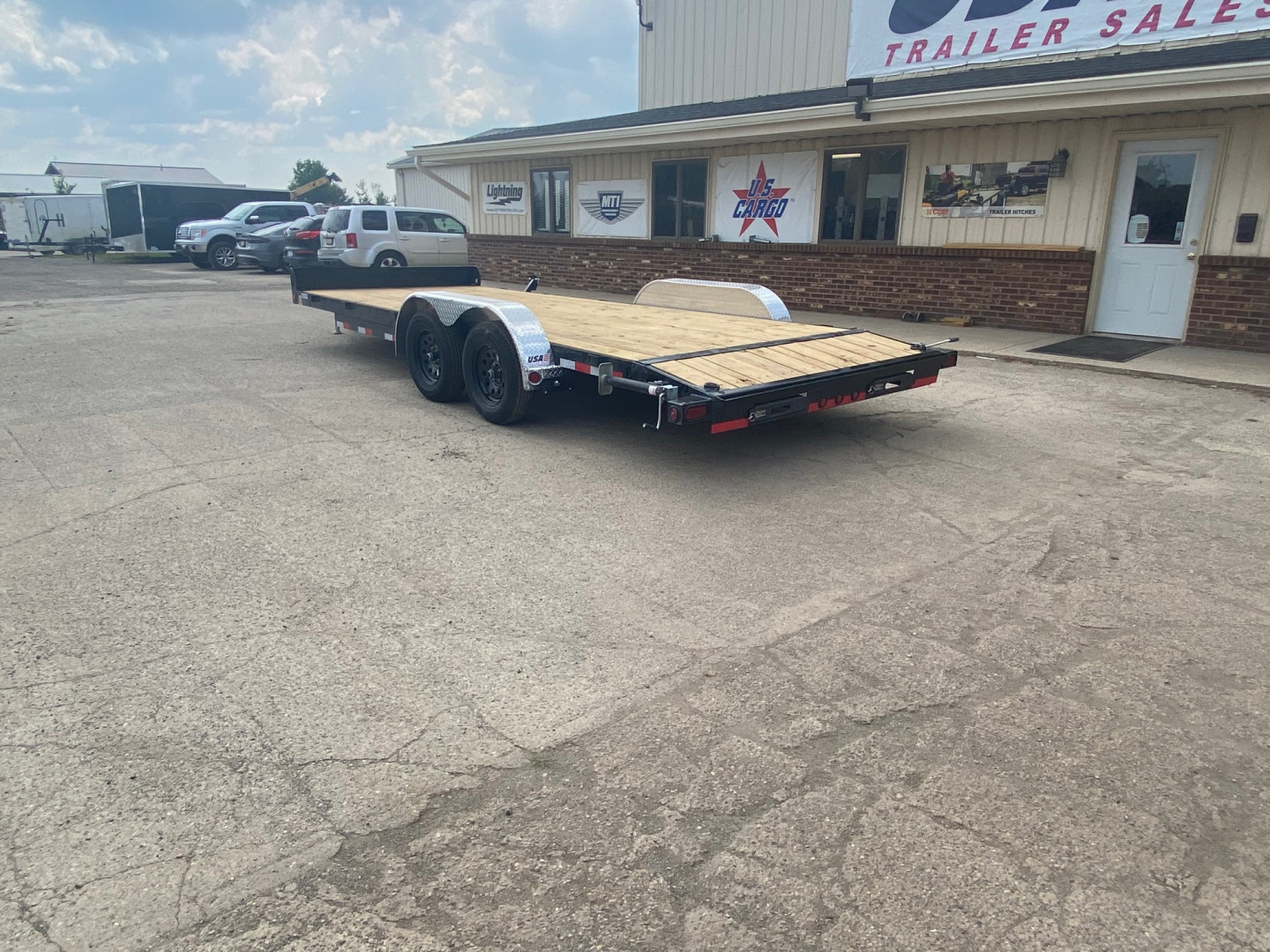 New 2025 Load Trail 83x20 Tandem Axle 7k Car Hauler for sale in Wayland, MI