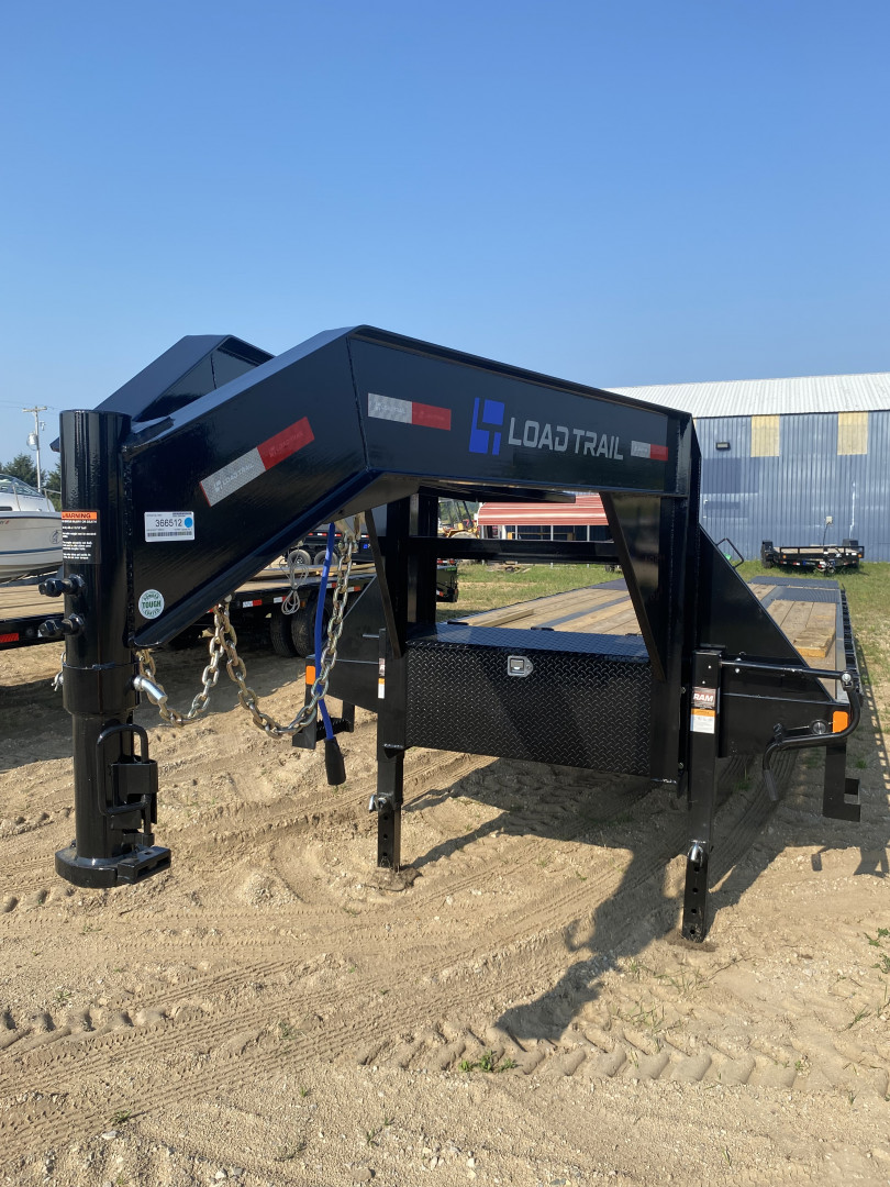 New 2026 Load Trail 102 X 32 Gooseneck Bodies MAX RAMPS MUD FLAPS 2 MAX ...