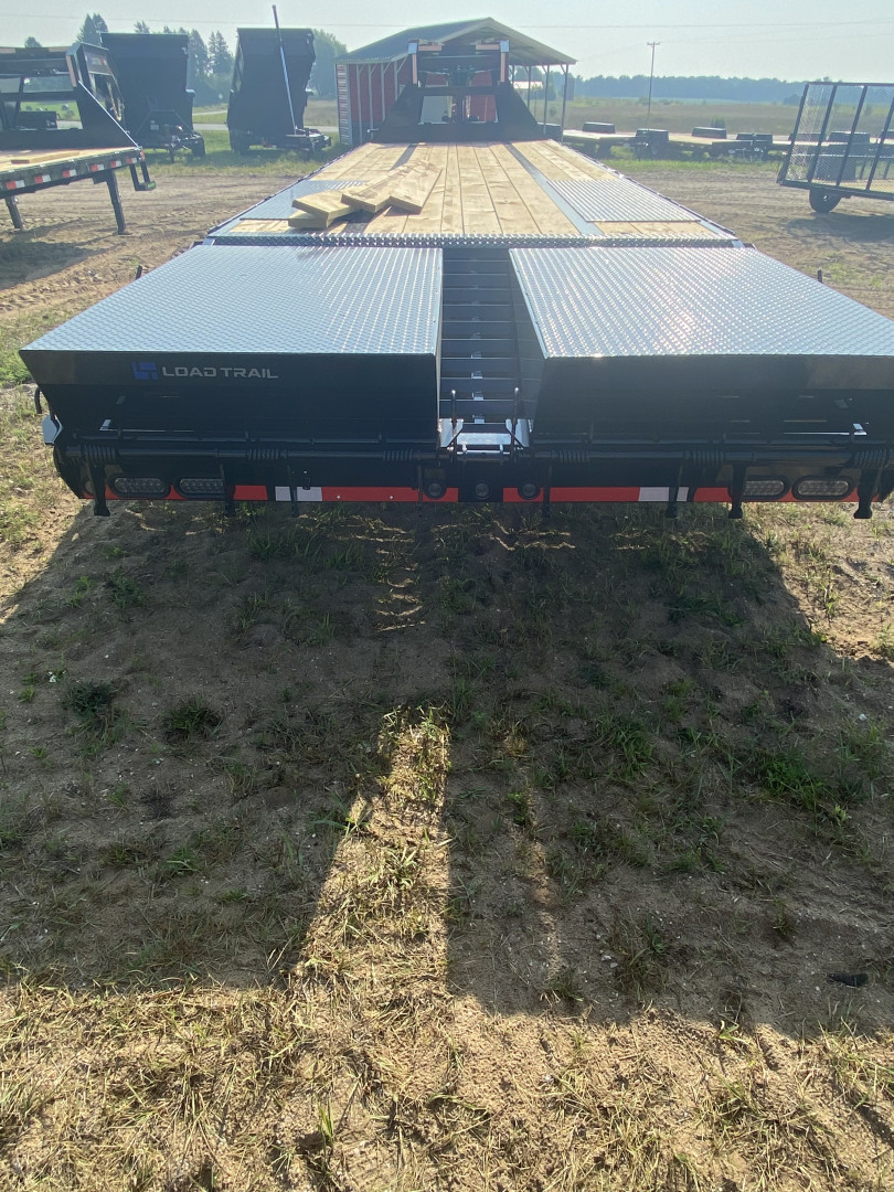 New 2026 Load Trail 102 X 32 Gooseneck Bodies MAX RAMPS MUD FLAPS for ...