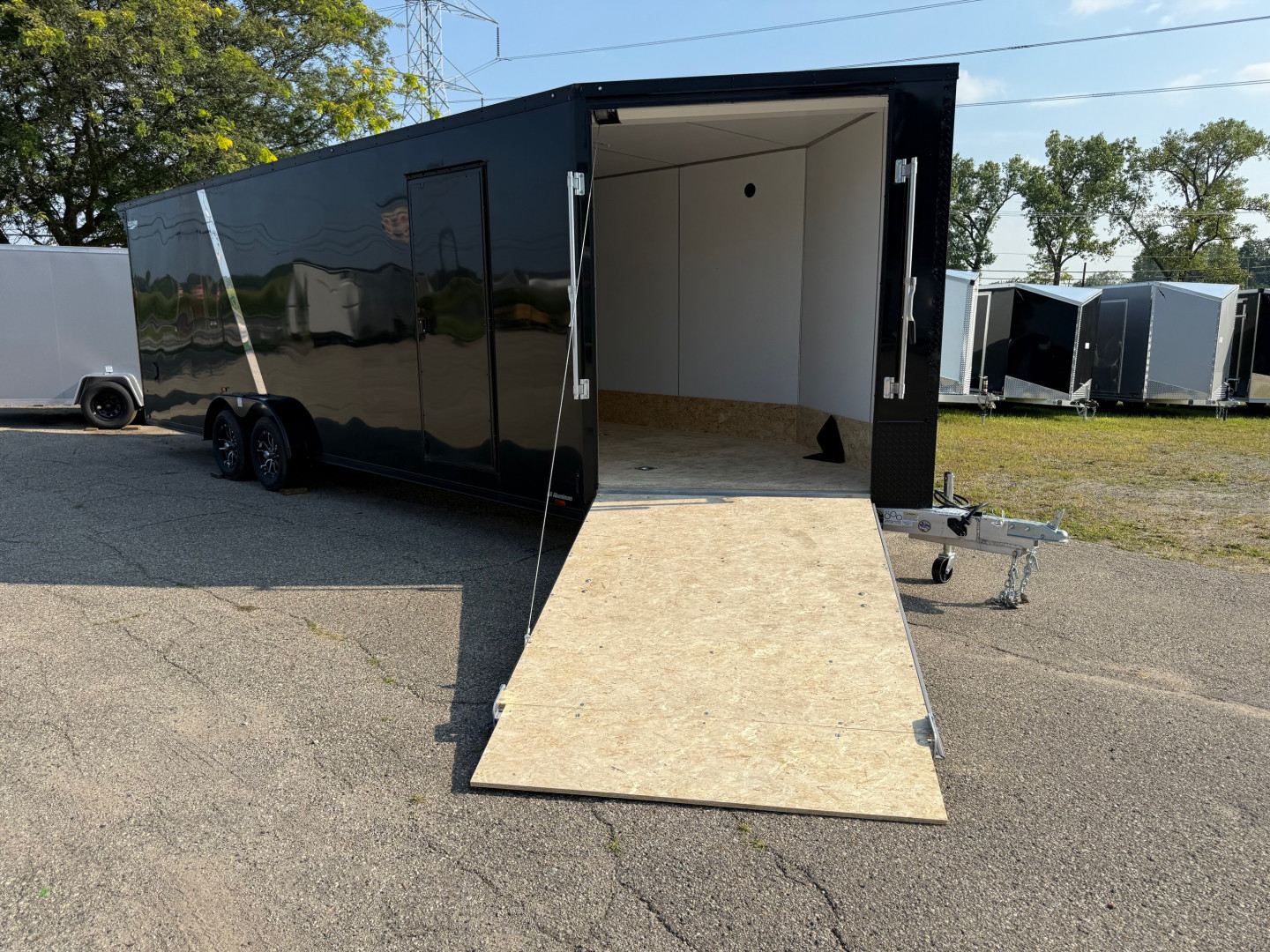 New 2025 LIGHTNING TRAILERS 7.5 x 29 4 Place All Aluminum Trailer with ...
