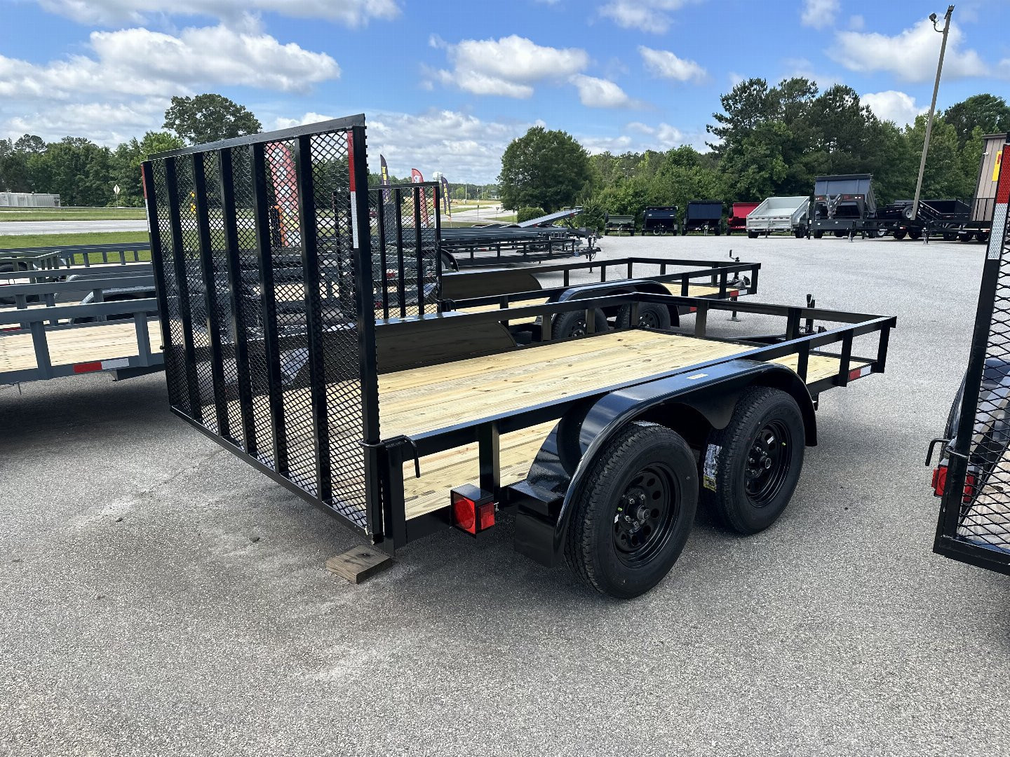 New 2025 6.5X12 TANDEM AXLE UTILITY TRAILER