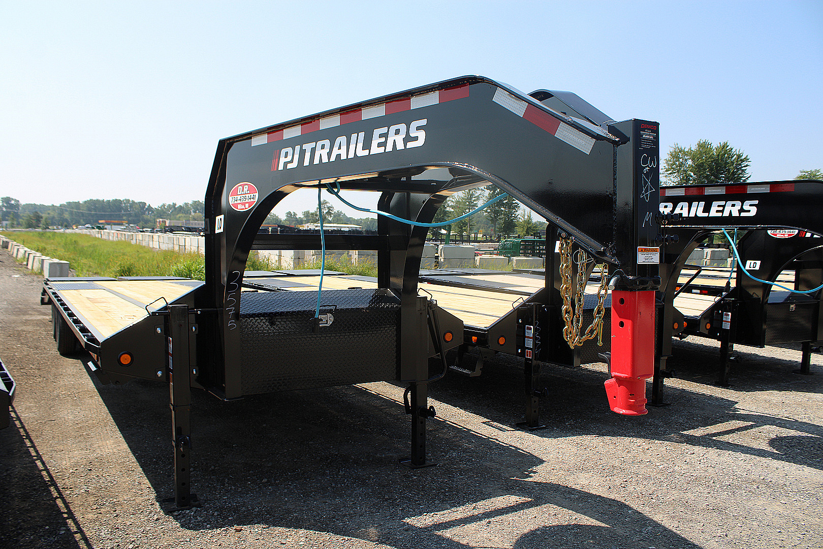 New 2026 PJ Trailers 32' 25K GVWR MR GOOSENECK EQUIPMENT TRAILER 49862 ...