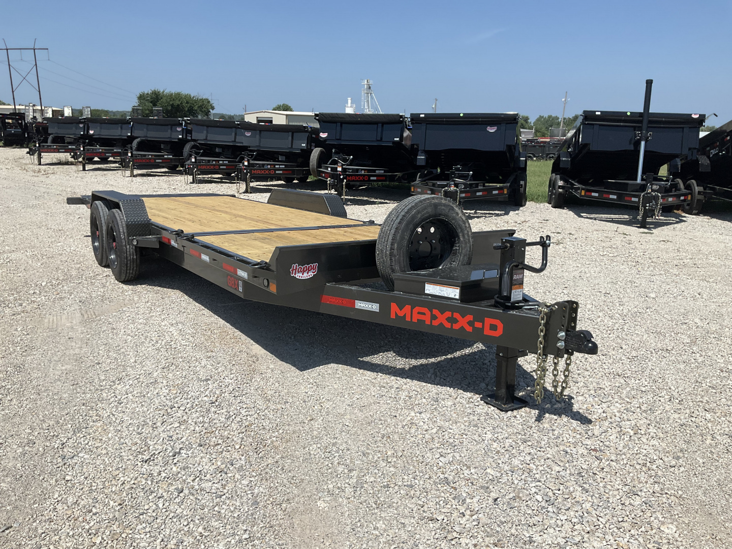 New 2026 MAXX-D 83”x22’ BP Gravity Equipment Tilt – G8X