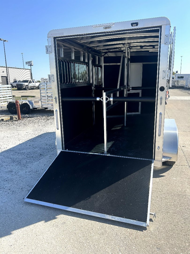 New 2026 Shadow 2 horse straight load Horse Trailer for sale in ...