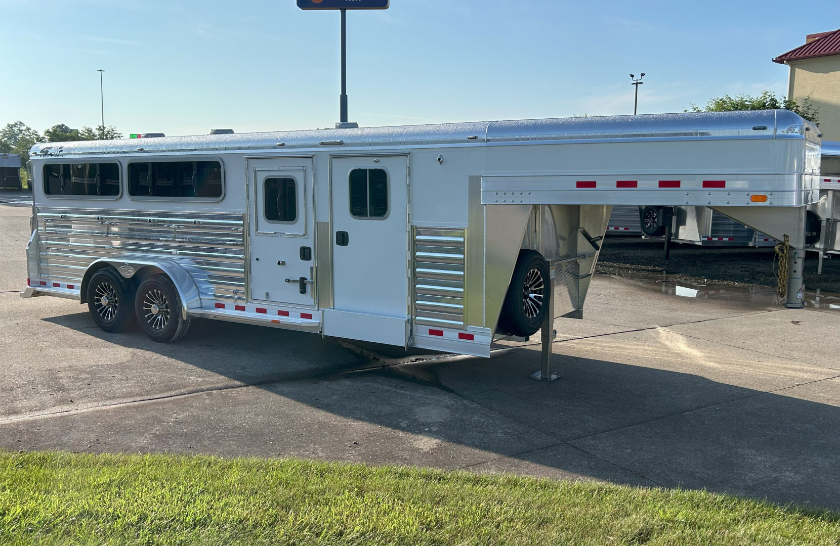 New 2026 4-Star Trailers Show Stock 8 Pen Stock Trailer