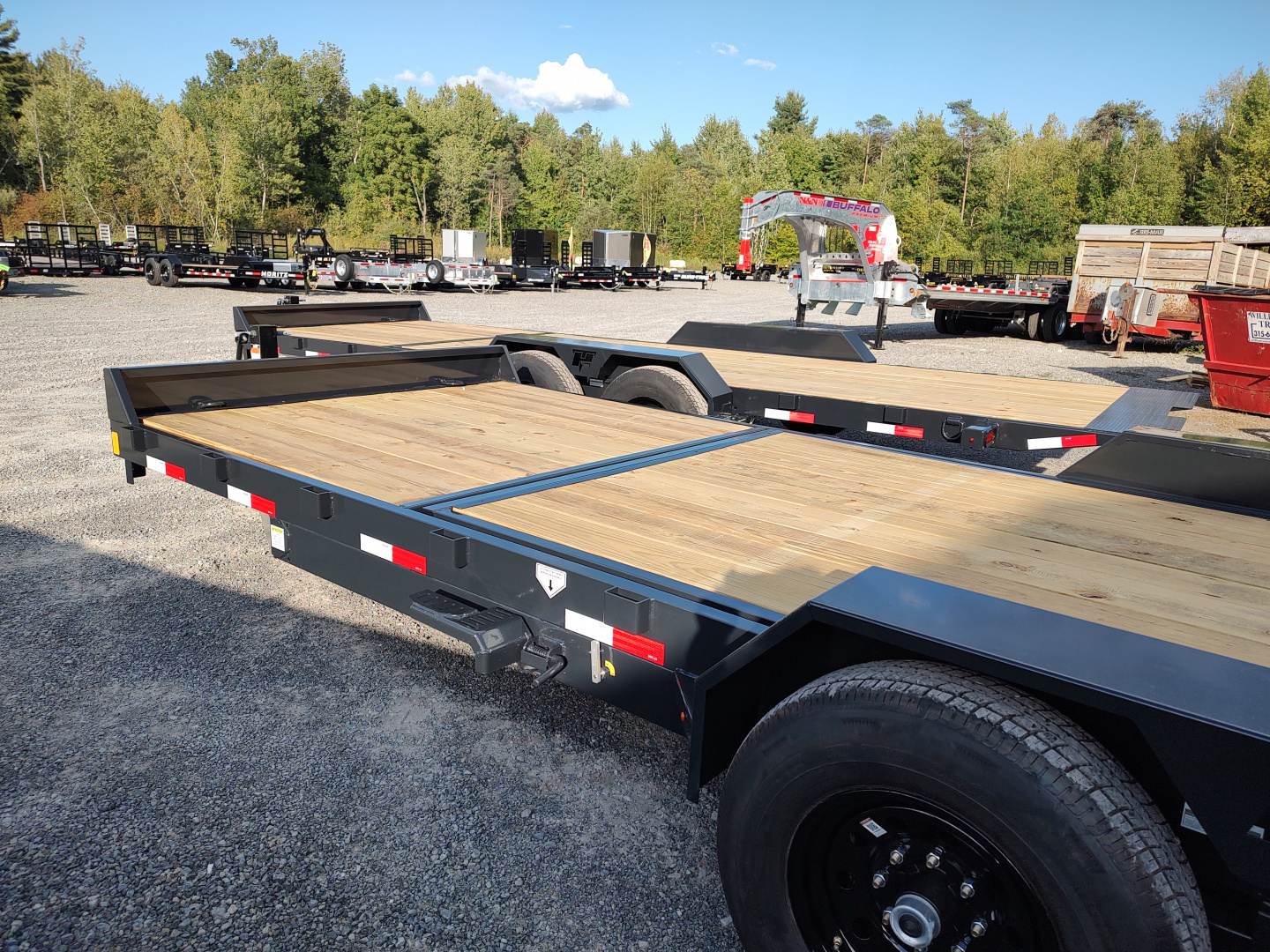 New 2026 Hillcrest Trailers 7X22 GRAVITY TILT-BED 14K Equipment Trailer