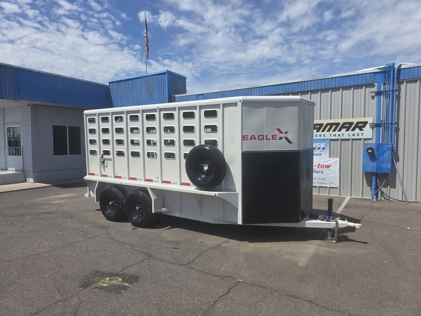 New 2026 Eagle X Trailers 16' punch side Stock / Stock Combo Trailer