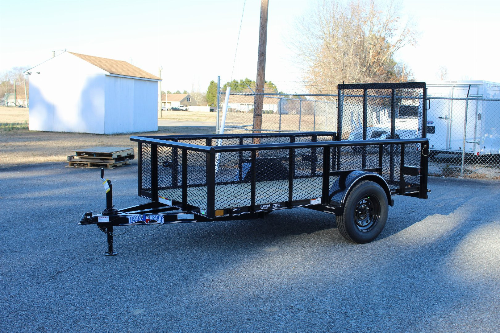 New 2025 TEXAS BRAGG TRAILERS 5x10P w/ 2ft Expanded Sides and Gate ...
