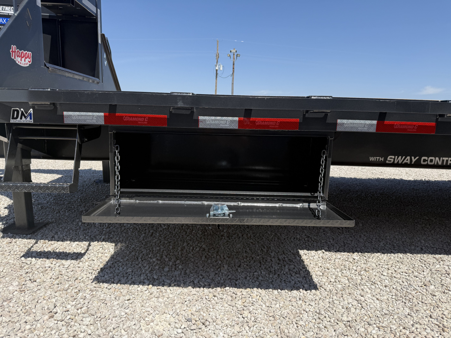 New 2026 Diamond C 102"x40' Engineered Beam FMAX212 w/ Max Ramps ...