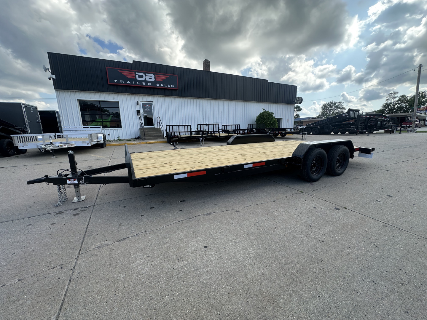 New 2025 KL Trailers 20' CAR HAULER