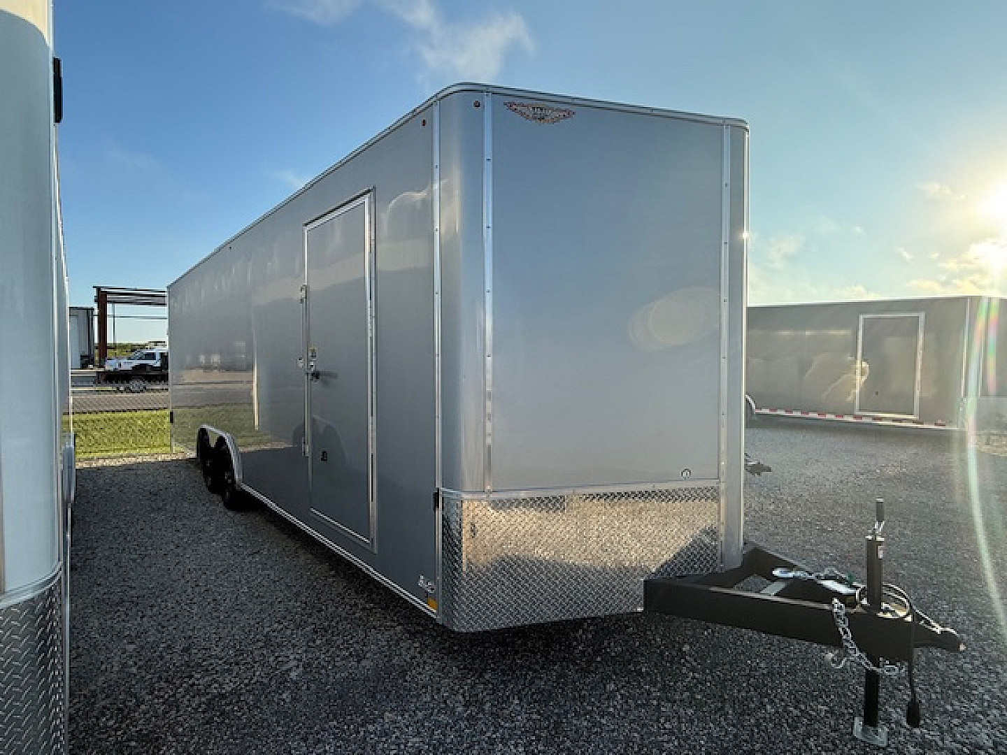 New 2025 H&H 8.5'x24' 10k Flat Top V-Nose Enclosed Cargo Car Hauler ...
