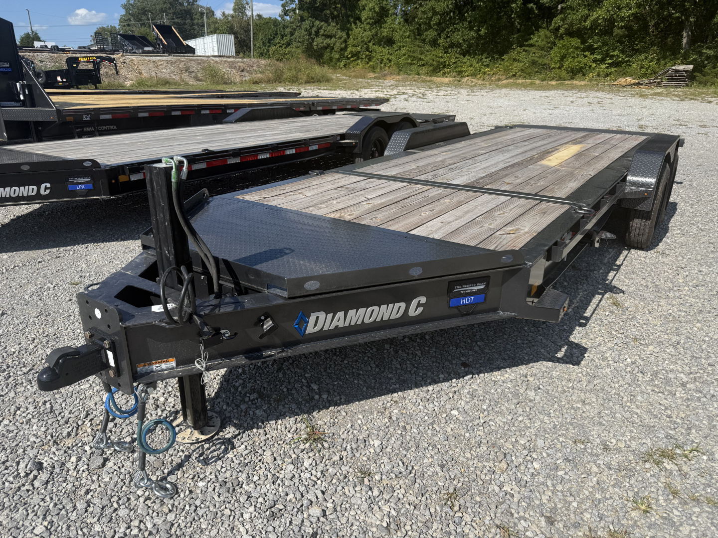 New 2025 Diamond C Trailers Hdt208 Tilt Trailer HYDRO JACK 18K G.V.W.R ...