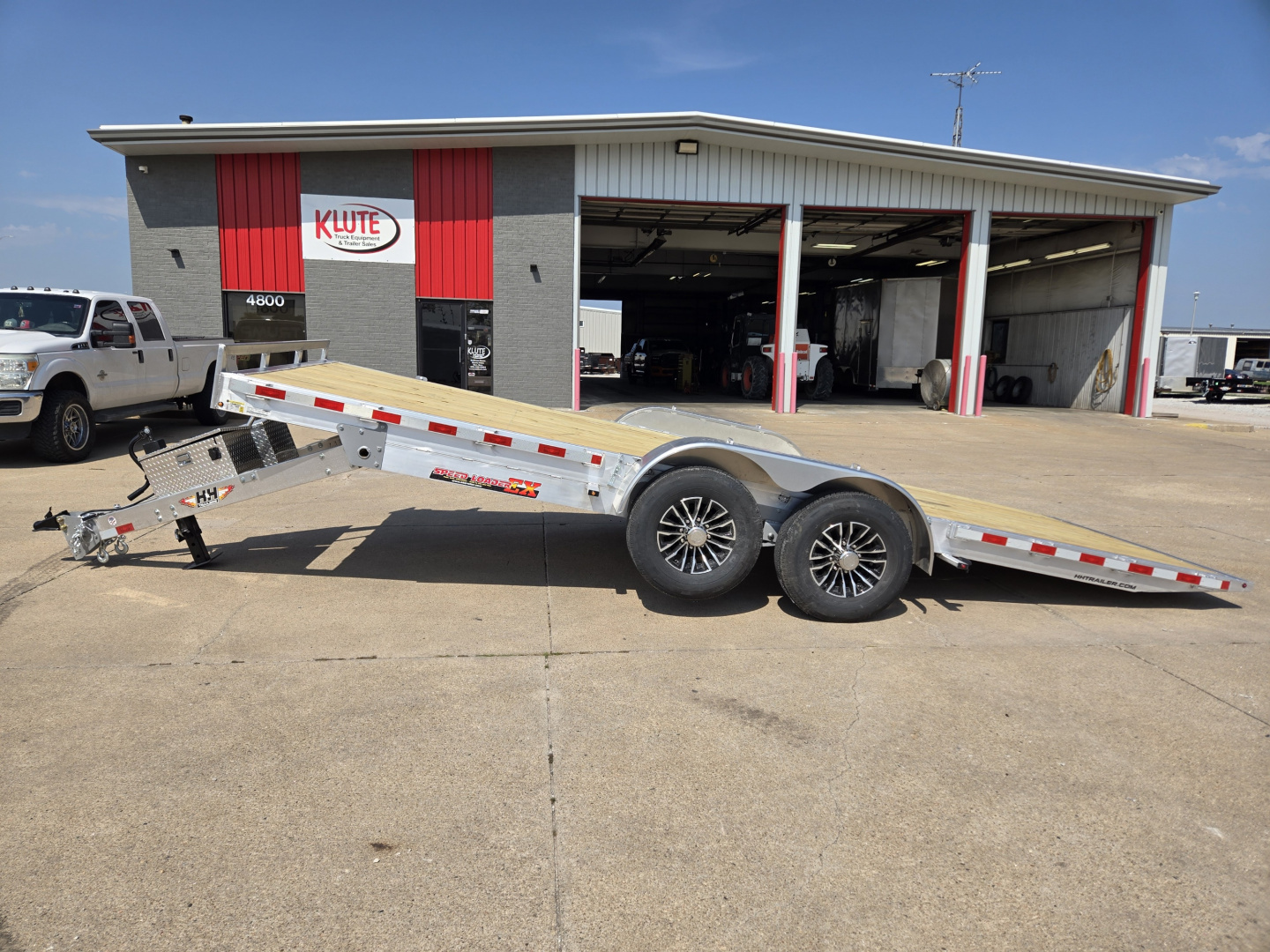 New 2026 H&H Trailers 82x20 Aluminum Electric Tilt Speed Loader 14K ...