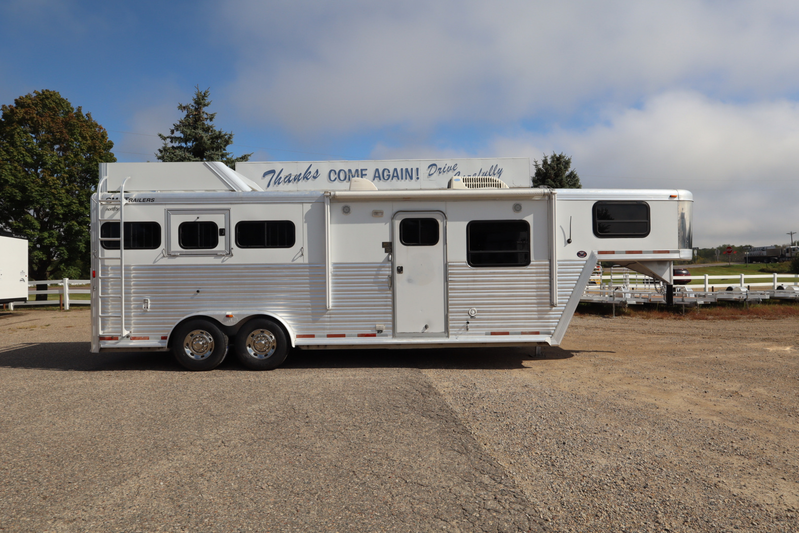 Used 2003 CM Trailers 3 Horse LQ Horse Trailer for sale in