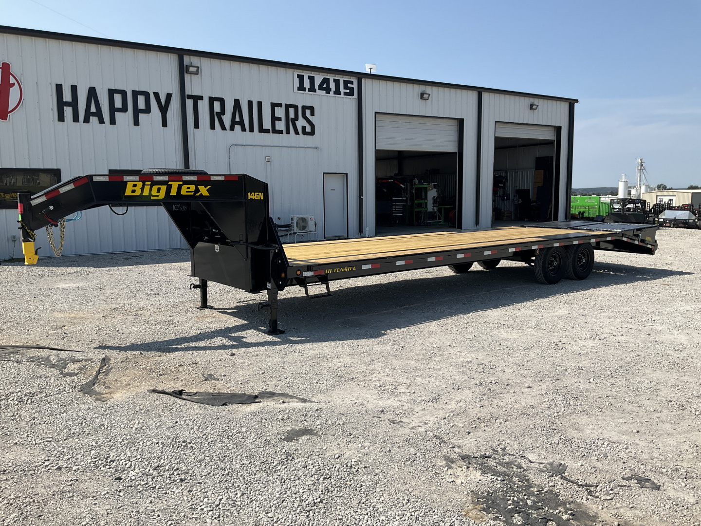 New 2026 Big Tex 102"x25' + 5' GN Tandem Axle Flatbed – 14GN