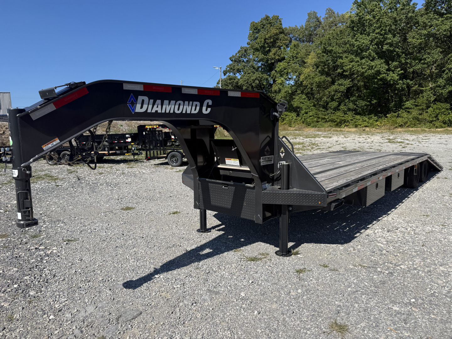 New 2023 Diamond C Trailers FMAX212 Flatbed Trailer for sale in ...