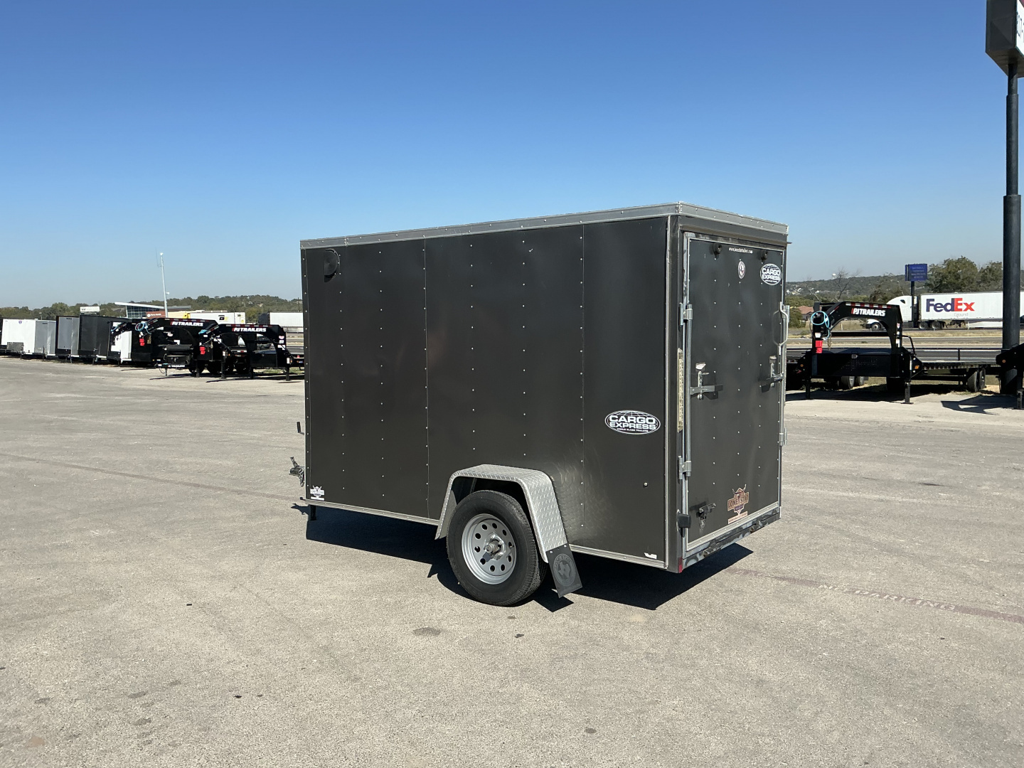 Used 2019 Cargo Express 5x10' Enclosed Cargo Trailer for sale in Willow ...