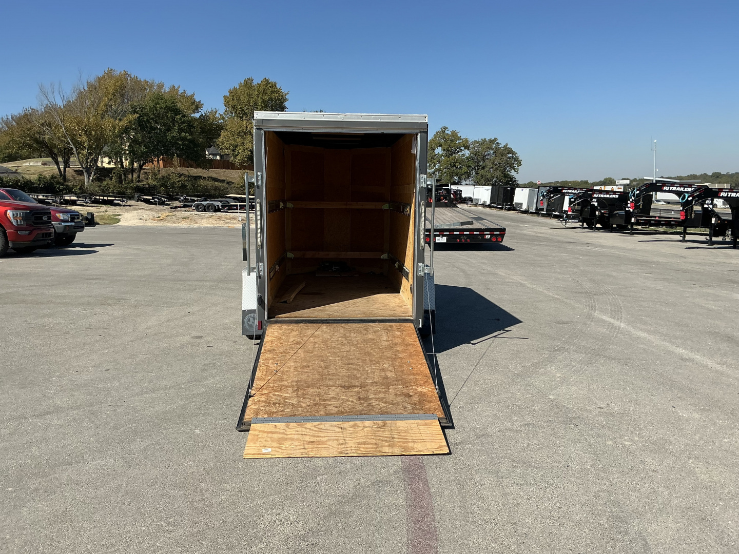 Used 2019 Cargo Express 5x10' Enclosed Cargo Trailer for sale in Willow ...