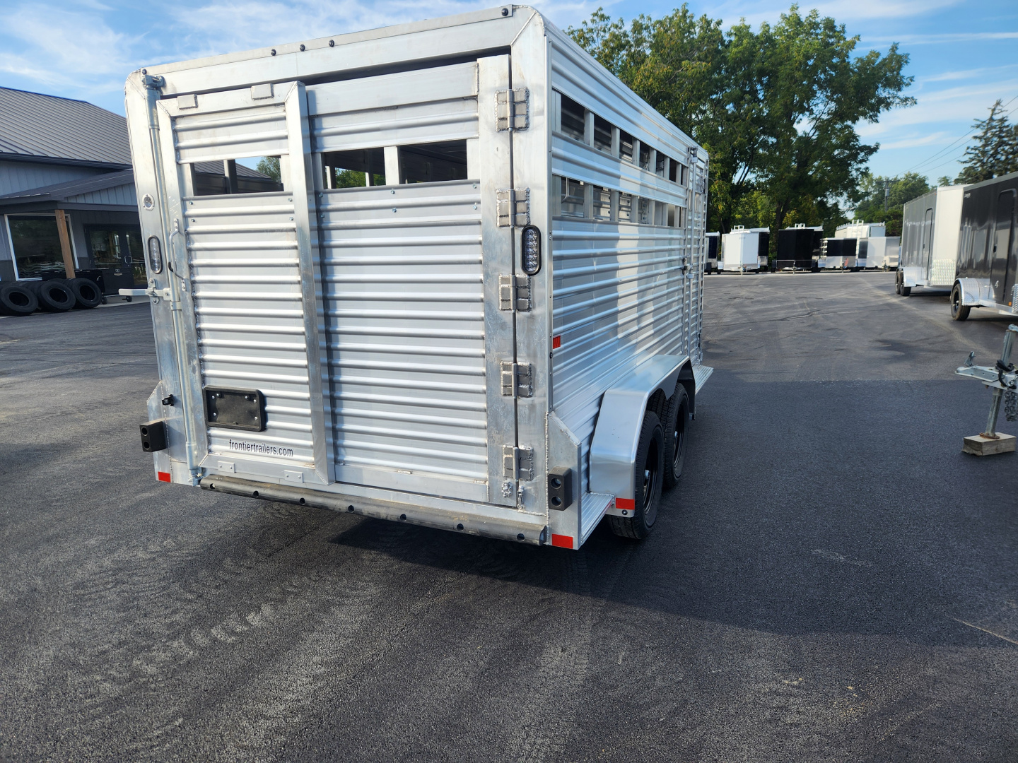 New 2026 Frontier Trailers LIVESTOCKLITE 16-7 Stock / Stock Combo Trailer