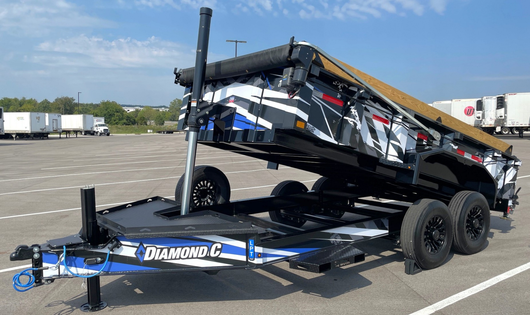 New 2026 Diamond C 14' LPT 207 Pacesetter Dump Trailer : Custom Wrap, Wireless Remote, Auto Tarp ...