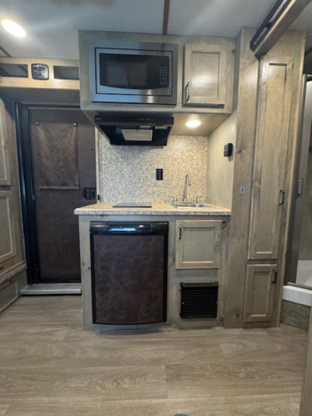 New 2026 Shadow Shadow 3H 9' LQ Horse Trailer for sale in Webster, FL