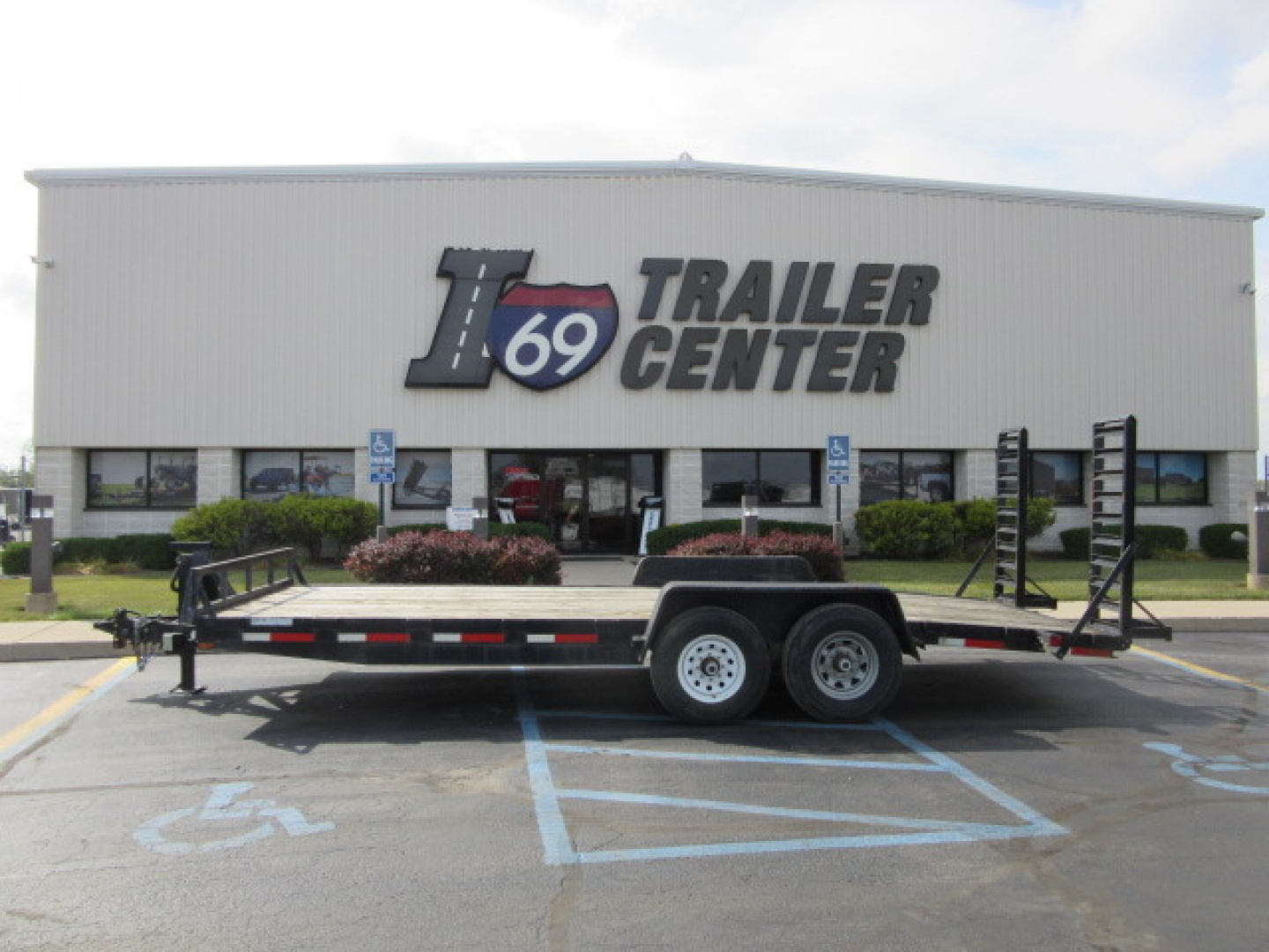 Used 2014 American Trailers 7 x 20 (16+4) UG20A Equipment Trailer 14K ...