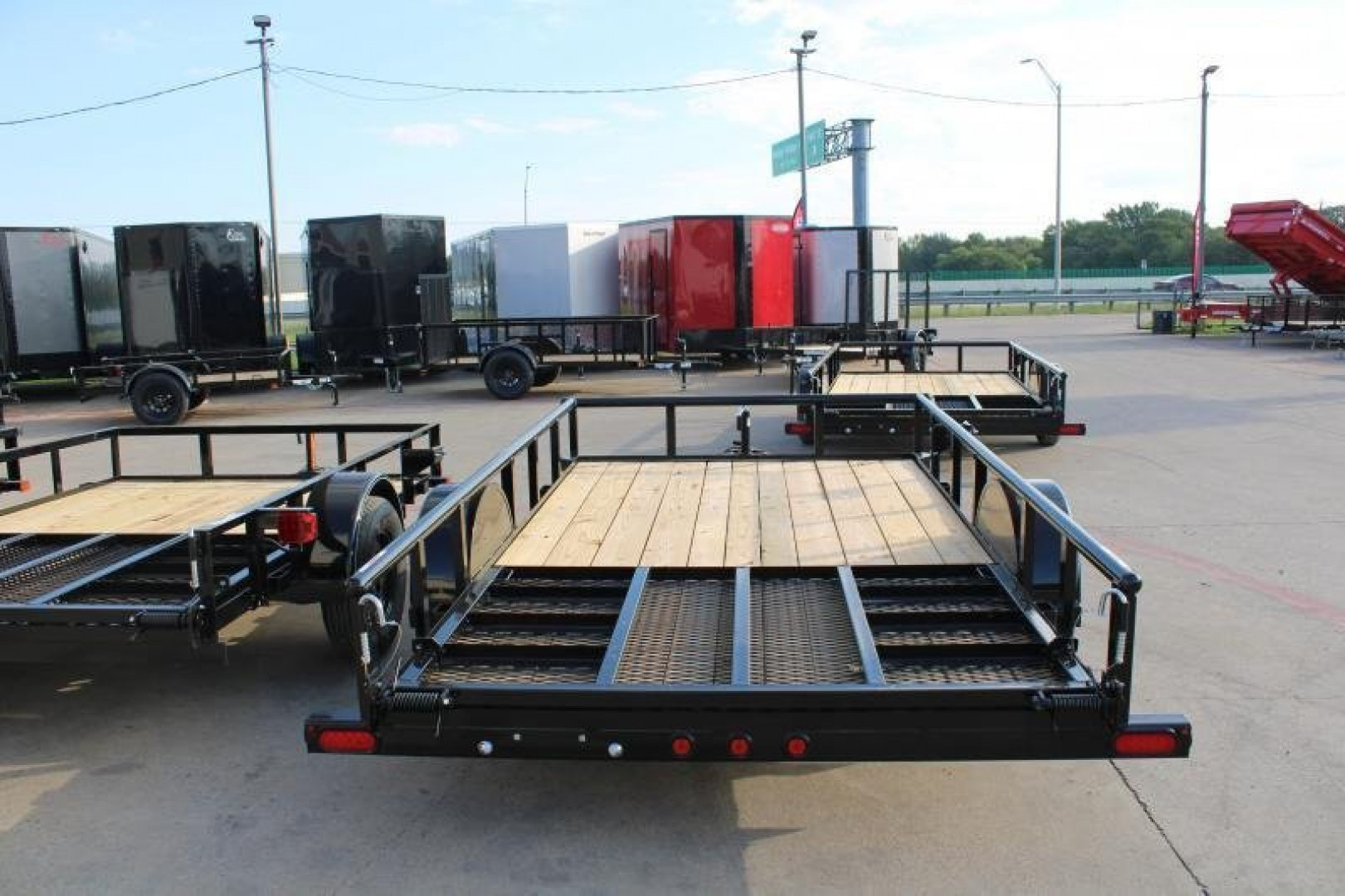 New 2025 Top Hat Trailers DERBY SR PIPE - 6.5x12 DSP Utility Trailer ...