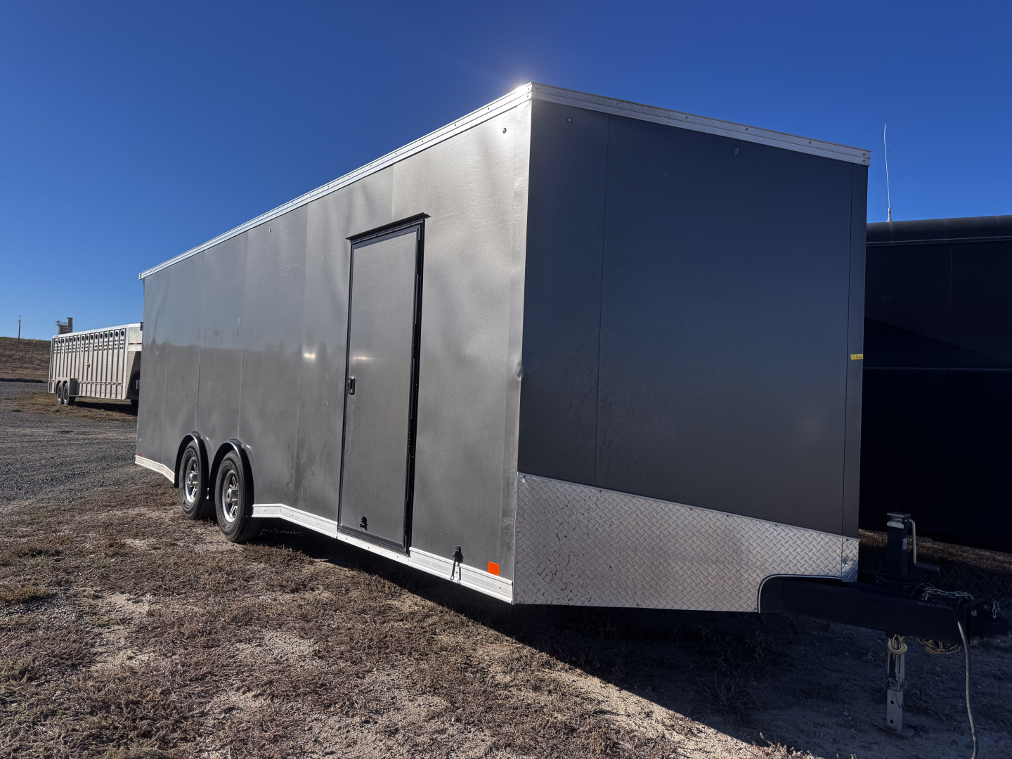 Used 2022 United Trailers 24' Cargo / Enclosed Trailer for sale in ...