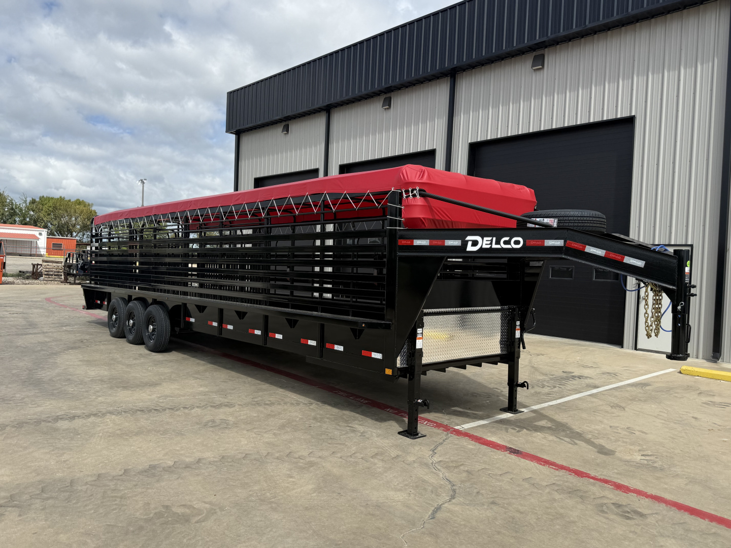 All Inventory - 271 Trailers in Paris, Texas