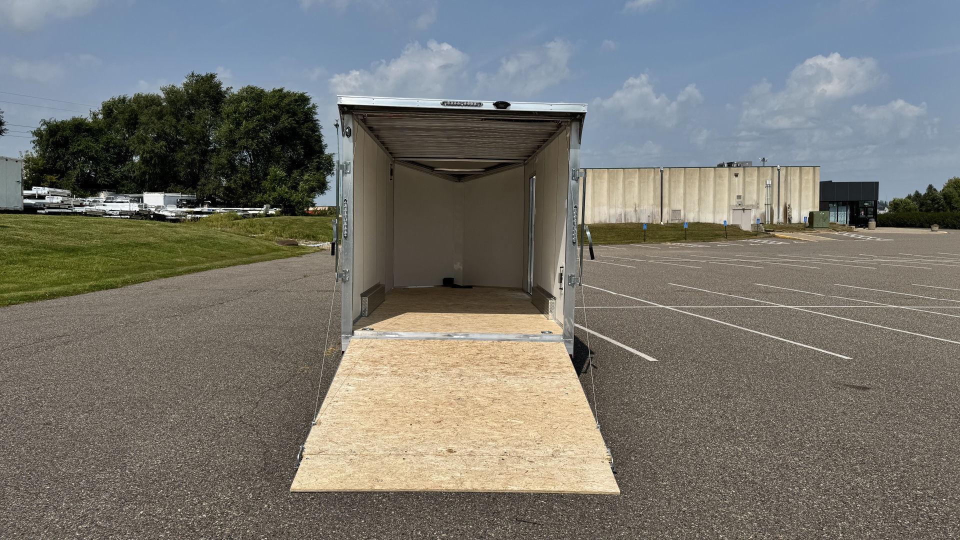 New Lightning 7.5x16 Aluminum Enclosed Trailer - Rear ramp door! for ...