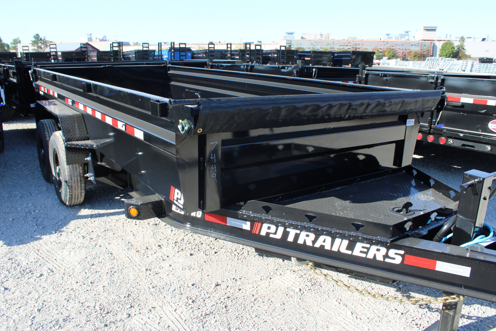 New 2026 PJ Trailers 16' DL 14K GVWR Dump Trailer
