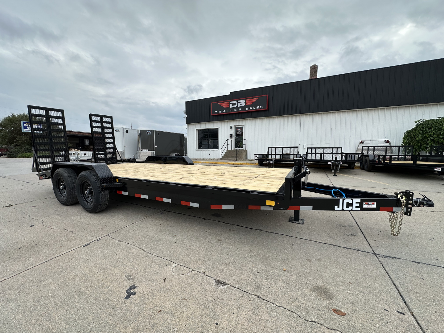 New 2026 JCE 20' 14K FLAT BED Equipment Trailer
