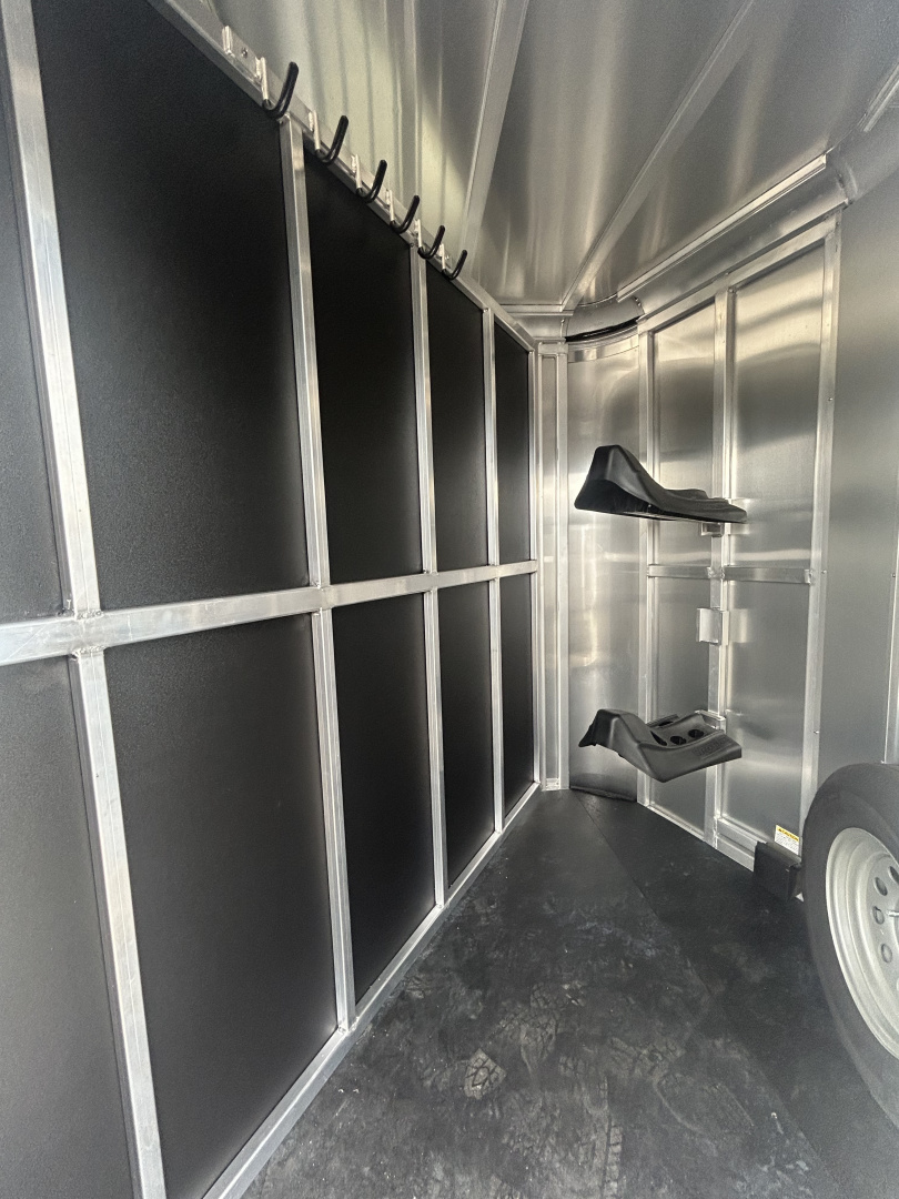 New 2026 Shadow 2 Horse Slant Load BP Horse Trailer