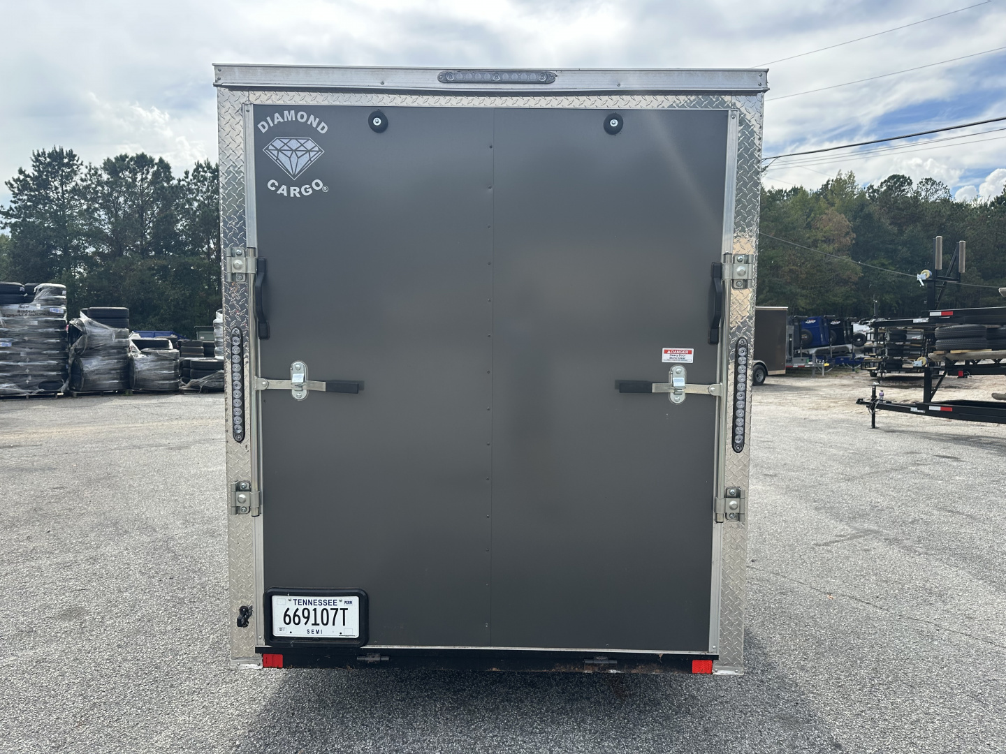 Used USED 2025 DIAMOND CARGO 6X12 SINGLE AXLE ENCLOSED TRAILER ($430 ...