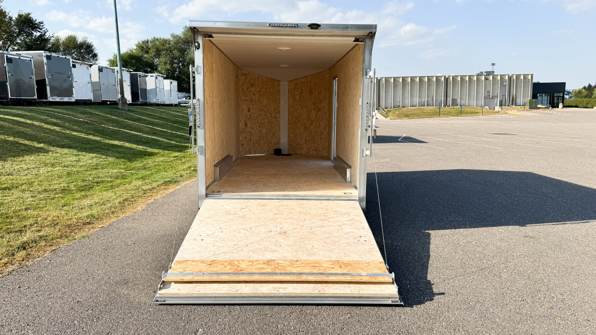 New Lightning 7.5x16 Aluminum Enclosed Trailer - Rear ramp door! for ...