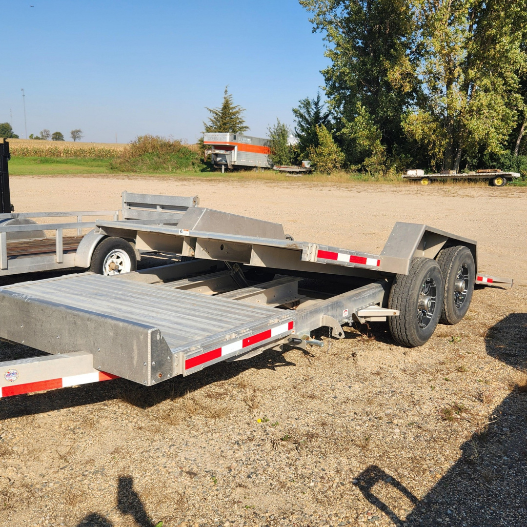 Used 2023 Timpte 1420STTB Tilt Trailer for sale in Renville, MN