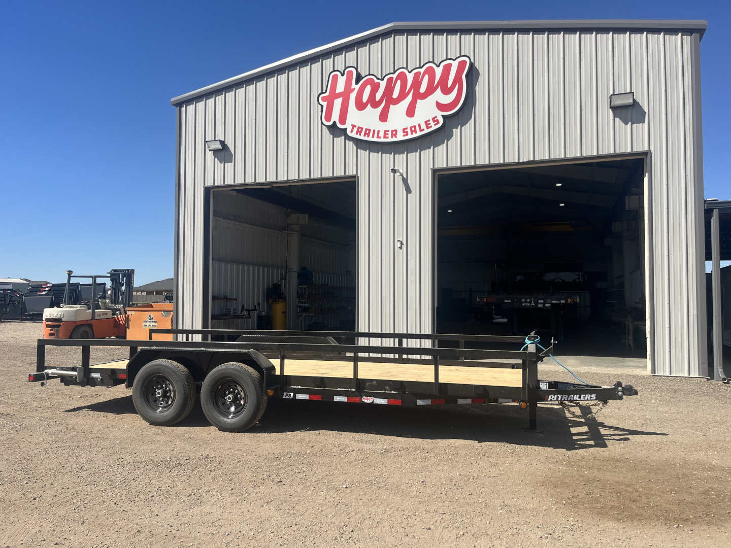 New 2026 PJ 83"x20' Gooseneck Angle Pipetop Trailer – P8