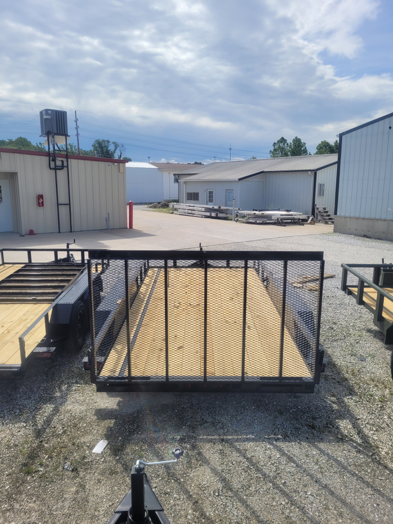 New 2025 MEB 83x14 , Straight Deck, 35K Axles, Yoke Latch Style Hitch ...
